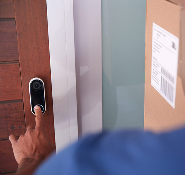 Wireless Doorbell Camera: How it Works - Safelink Security Systems OKC